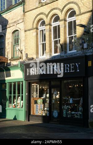 The Coln Gallery art materials shop in Black Jack Street, Cirencester ...