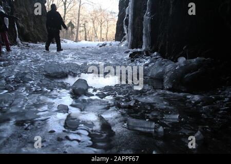 Thick ice inside a tunnel in Lynchburg, VA, USA Stock Photo - Alamy