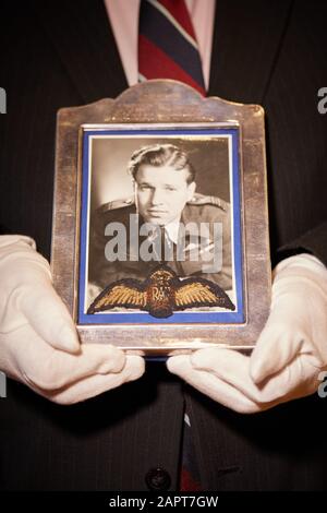 GUY GIBSON (1918-1944) VC DSO DFC. RAF Bomber Command pilot and CO of ...