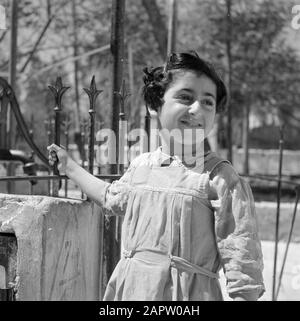 Israel 1948-1949: orphanage Jerusalem Dormitory of an orphanage Date ...