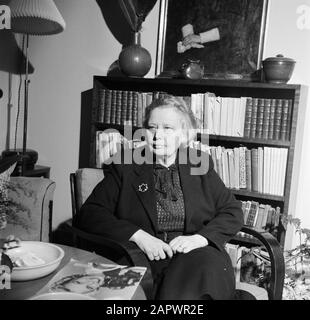 Nathalie Krebs (Krebs Stock Photo - Alamy