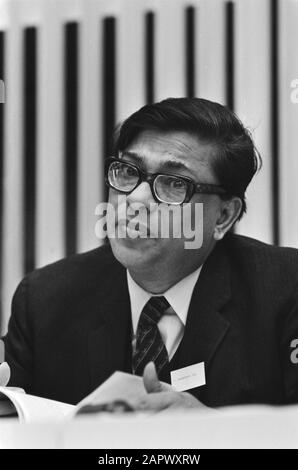 Assignment Nuffic in Trippenhuis in Amsterdam Date: October 6, 1984 ...