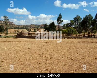 Sinkata village in Tigray landscape. View from Debre Damos monastery ...