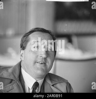 Portrait Ted Moult (English TV artist) assignment Telegra Date: May 3 ...