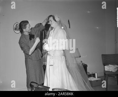 Marriage of Mr. Hans Smulders. The bride with her father Annotation: J ...