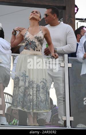 HALLANDALE, FLORIDA - JANUARY 25: Jennifer Lopez and Emma Maribel Muniz ...