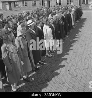 WOMEN COLLABORATORS 1945 Stock Photo - Alamy