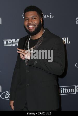 Khalid walking the red carpet at the Clive Davis' 2020 Pre-Grammy Gala ...