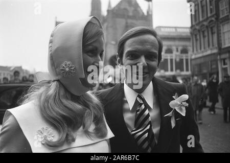 Car driver Liane Engeman married to Piet Hein Keijzer Stock Photo - Alamy