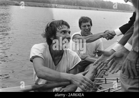 Dutch rowing championships at the Bosbaan; Benecke (left) and Stone box ...