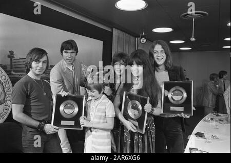 SHOCKING BLUE Dutch pop group in September 1970 Stock Photo - Alamy