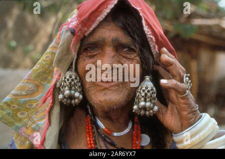 India LAMBADA TRIBAL WOMEN MULATHANDA ANDHRA PRADESH Stock Photo - Alamy