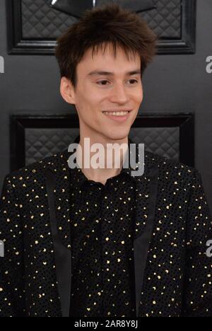 Jacob Collier arrives at the 62nd Annual Grammy Awards red carpet held ...