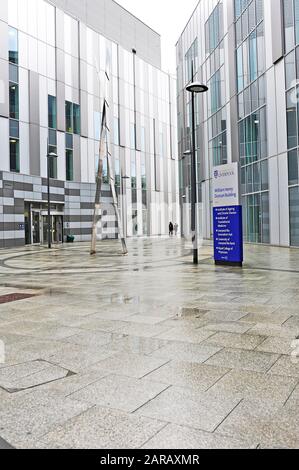 Biosciences building University of Liverpool UK Stock Photo - Alamy