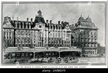 Victoria Railway Station London Victorian period Stock Photo - Alamy