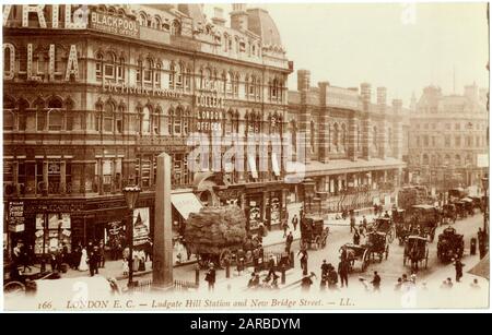 London Bridge train station new business shops in refurbished railway ...