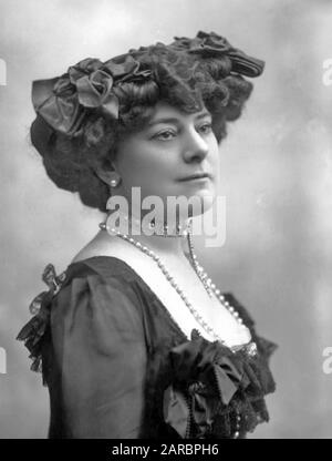 LUCY, LADY HOUSTON (1857-1936) English suffragette, political activist ...