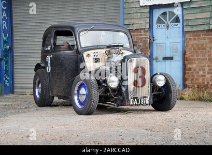 1956 Ford Pop V8 powered British hot rod Stock Photo - Alamy