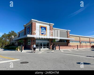 Fresh produce at Aldi supermarket in Snellville (Metro Atlanta ...