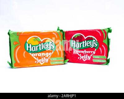 Pack of Hartley's strawberry flavour jelly cubes Stock Photo - Alamy