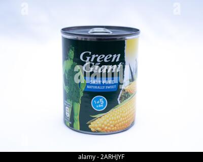 Green giant sweetcorn, Green giant, sweetcorn, tinned sweetcorn, tin of ...