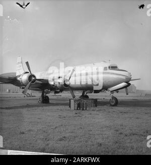 Aircraft on the chain of Spanish firm Tassa, September 20, 1965 ...