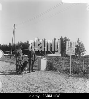 Finland Finnish-Russian border near Imatra with soldiers Date: 5 July ...