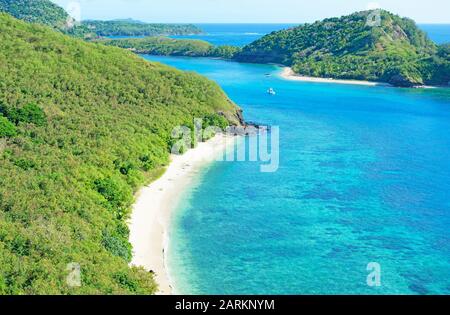 Tropical sandy beach, Drawaqa Island, Yasawa islands, Fiji, South ...