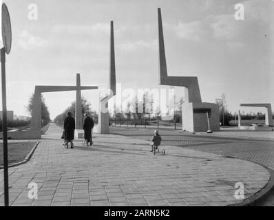 Excursion Tuindorp Osdorp, entrance sports park Ookmeer Date: 19 ...