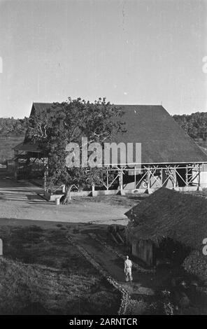 Airbases Airport Penfoei, Koepang Date: april 1947 Location: Indonesia ...