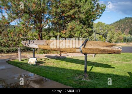 Display of a Native- Americans' dugout canoe at James River State Park ...
