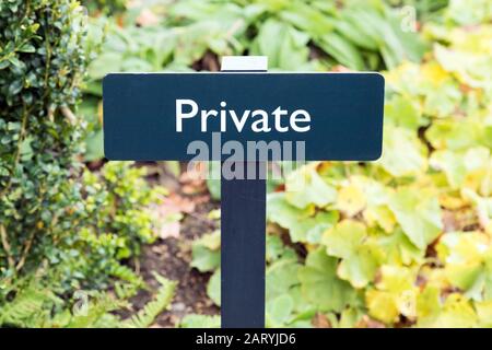 Private area sign Stock Photo - Alamy