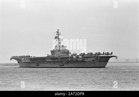 French Aircraft carrier Clemenceau Stock Photo - Alamy