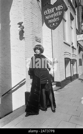 Autumn-winter fashion of couturier Edgar Vos, August 29, 1969 ...