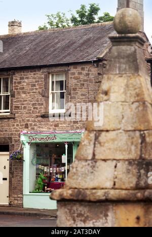 Old Market Cross, Corbridge Stock Photo - Alamy