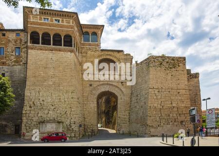 Etruscan Arch (Porta Augusta), Perugia, Perugia Province, Umbria Region ...