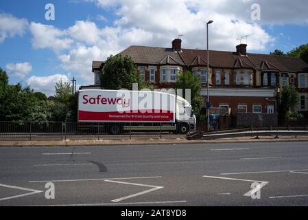 Safeway supermarket lorry heavy goods vehicle carrying the logo ...