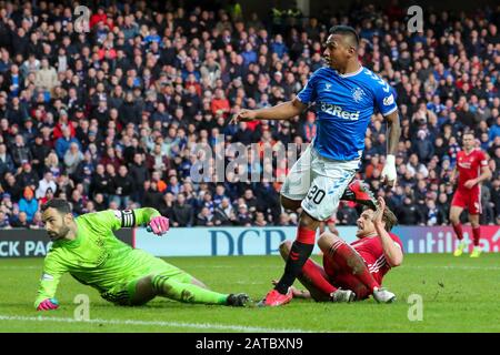 Aberdeen goalkeeper Joe Lewis Stock Photo - Alamy