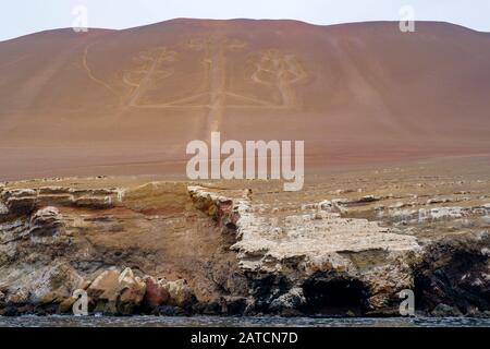 Candelabra Geoglyph, Paracas Peninsula, Paracas National Reserve, Pisco ...