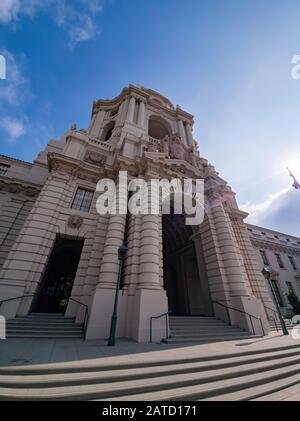 Exterior view of the famous Pasadena City Hall at Pasadena, California ...