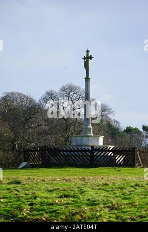 Katherine's Cross in Ampthill Park Stock Photo - Alamy