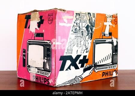 Cardboard Box of 1970s Retro Old PHILIPS Philetta TX+ 12B912 TV. The ...