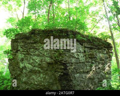 Cliff, John Bryan State Park, Ohio Stock Photo - Alamy