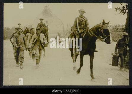German machine gun crew Stock Photo - Alamy