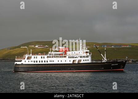 HEBRIDEAN PRINCESS at anchor off SYMBISTER HARBOUR, WHALSAY, SHETLAND ...