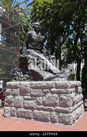 Jan Smuts statue, Adderley Street, Central Business District, Cape Town ...