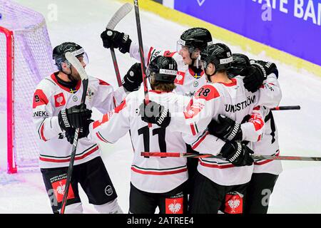 Frolunda players celebrate a goal during the Champions Hockey League match HC Sparta Praha vs ...