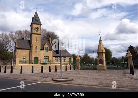 Philips Park Cemetery, Manchester, England, UK. Opened in 1866 Philips ...