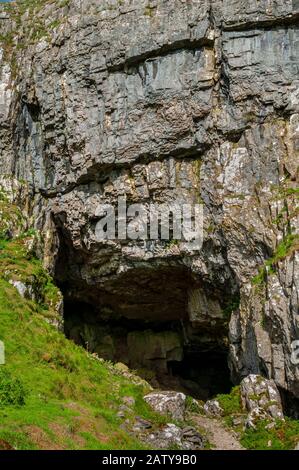 Victoria Cave entrance, Yorkshire Dales, England, UK Stock Photo - Alamy
