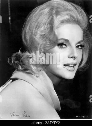 Portrait of Italian actress Virna Lisi, Italy 1994 Stock Photo - Alamy